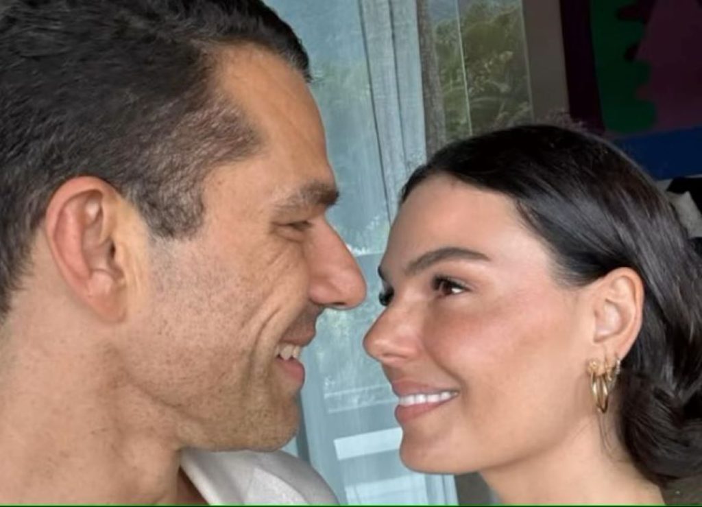 Atriz Isis Valverde e empresário Marcus Buaiz se casam em festa luxuosa ...